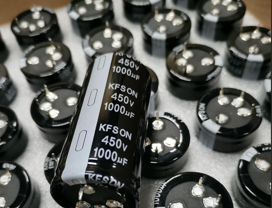 The basic construction of capacitors | Shannon Ricard's blog